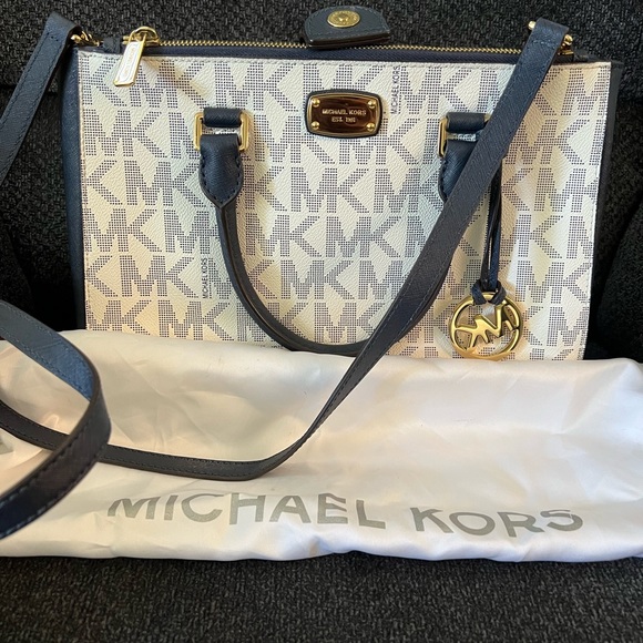 Michael Kors | Bags | Mk Purse Blue And White | Poshmark